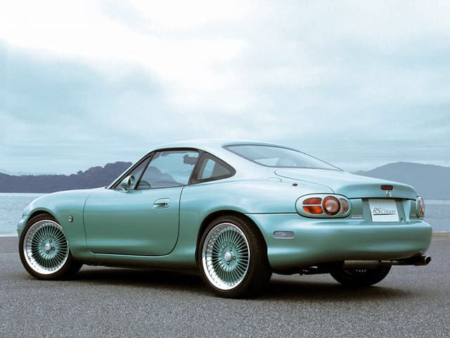 Article : Mazda Roadster Coupé : l’étrange et rare version coupé de l ...